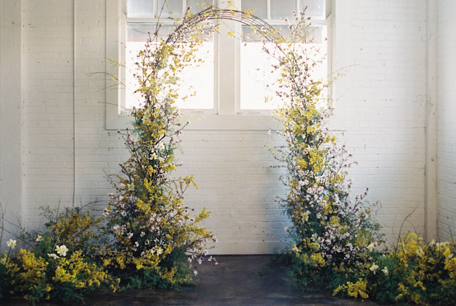 Fleurish Workshop With a Forsythia Floral Arbor | Gather Floral