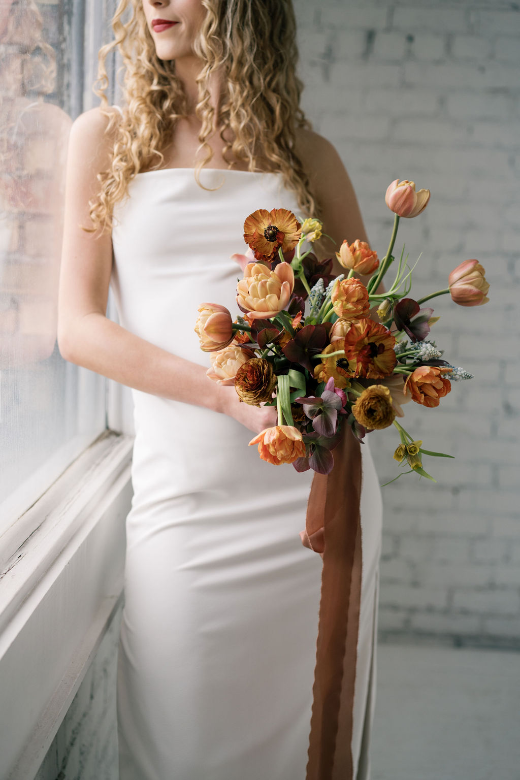 An Unexpected Moody Spring Color Palette | Gather Floral